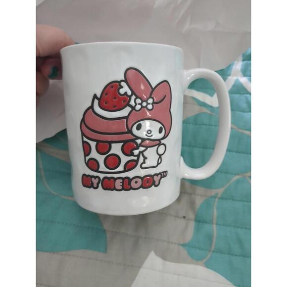 Hello Kitty | Other | Hello Kitty My Melody Pink Strawberry Mug Sil ...